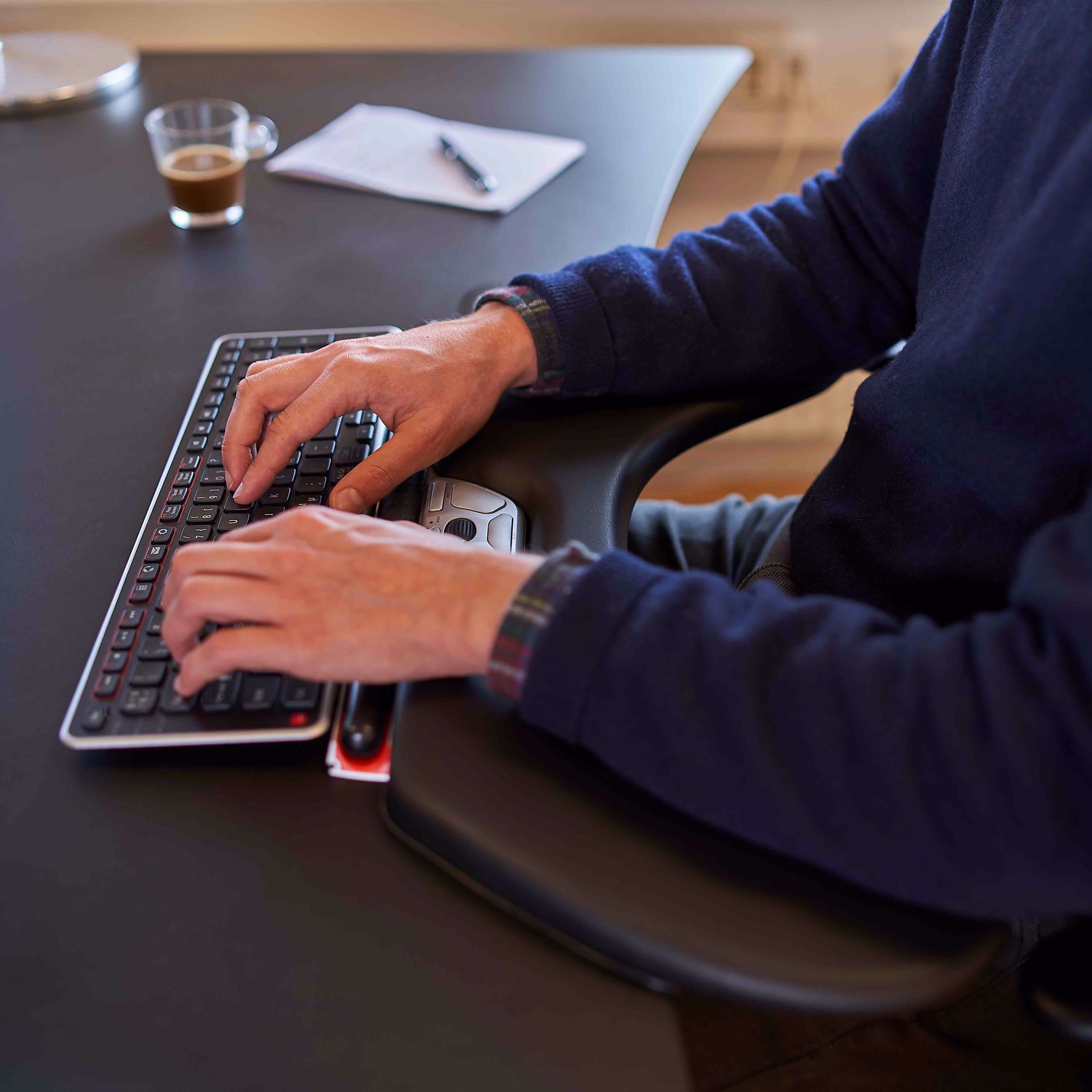 OfficeAid. RollerMouse Red Max